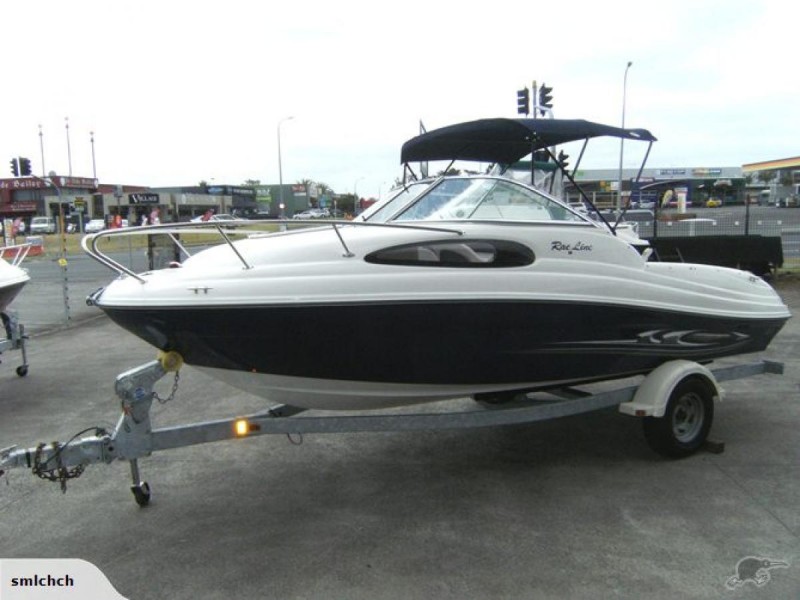 Rae Line 186 Cabin Cruiser | Nautic Electronics