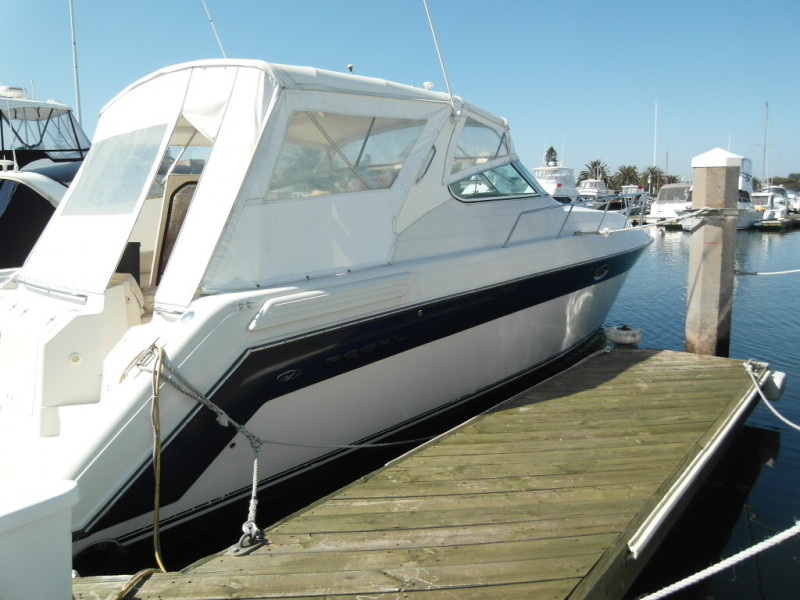 1997 Regal Commodore 402 | Performance Boating