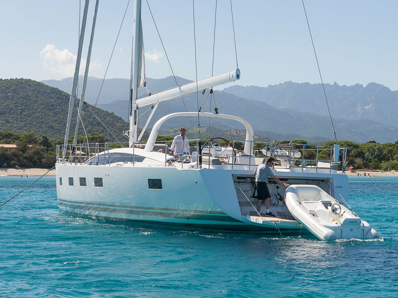 Jeanneau 64 | Performance Boating